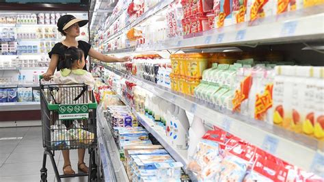 7月份社会消费品零售总额同比增长25凤凰网资讯凤凰网