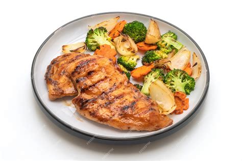 Premium Photo Griled Chicken Breast Steak With Vegetable