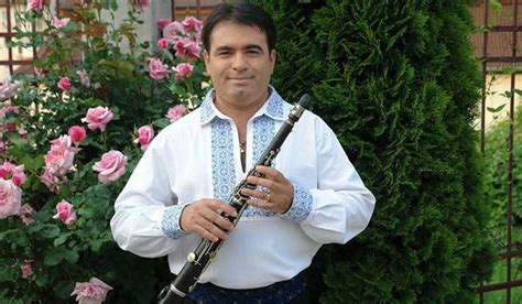 Tragedie în România Un celebru interpret de muzică populară are cancer Apel disperat al familiei