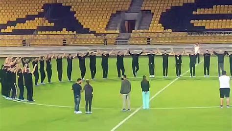 Πυρριχιστές προβάρουν τη Σέρρα που θα χορέψουν στην ΑΓΙΑ ΣΟΦΙΑ Video