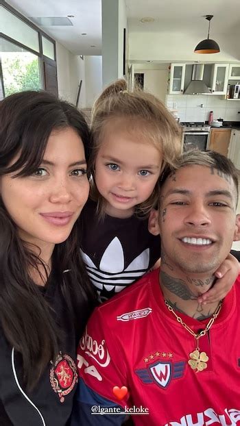 Wanda Nara Cada Vez Más Cerca De L Gante Compartió Una Foto Junto A