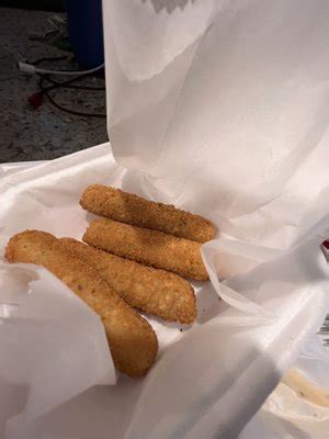 SLAPPING WINGS - Updated May 2024 - 15 Photos & 14 Reviews - 1600 Oakland Park, Columbus, Ohio ...