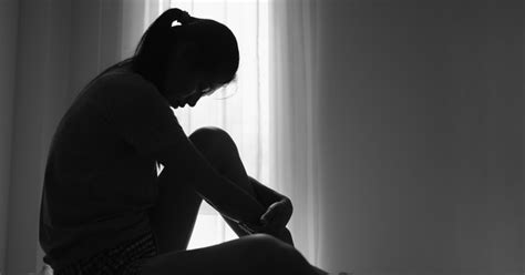 진료는 의사에게 슬픔·절망·무력감 나만 왜 우울할까