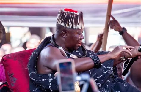 Otumfuo Bids Late Son Farewell Dailyguide Network