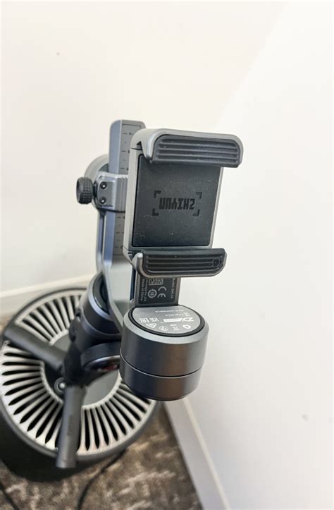 Zhiyun Smooth 5s Combo Smartphone Gimbalstabilizer Review The Gadgeteer