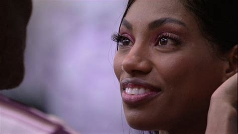 Tina confidencia para Fred Nicácio no reencontro Beijei vários bofes