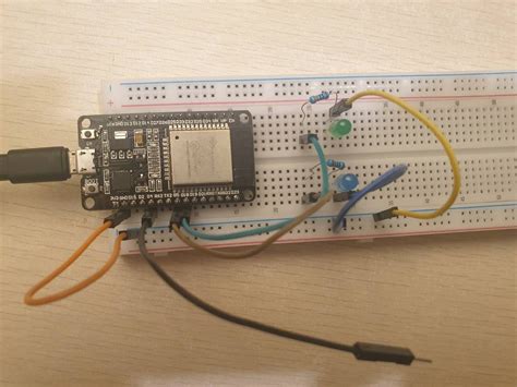 Embedded System Project 3 Esp 32 Internal Sensor By Damian Marvel