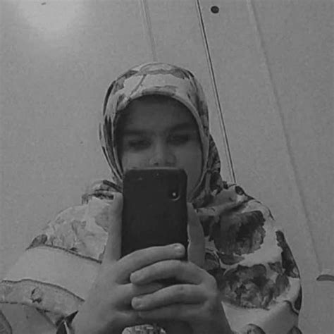 Zahra Sh Zahrashamsaei25 • Threads Say More