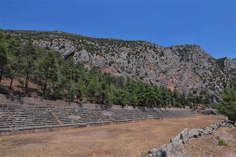 Stanca Ginel Blog Archive Oracolul Din Delphi