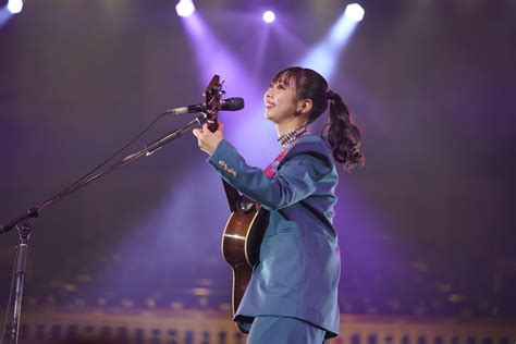 竹内アンナ、フレッシュ＆ポップな魅力で観客を虜に【「ギタージャンボリー2020」フォトレポート】 J Wave News