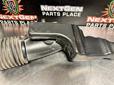 2012 Ford F350 6 7 Air Intake Inlet Tube Bc34 9f805 Cc Oem 1002