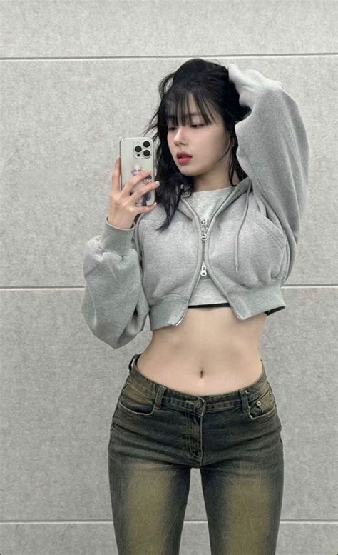 Ladies에 있는 또 남님의 핀 2025 풍만한 몸매 아름다운 소녀들 패션