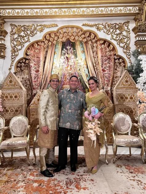 8 Potret Gaya Artis Yang Hadir Di Pernikahan Enzy Storia Ada Desta