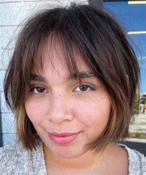 26 Cute Bobs With Wispy Bangs Styleoholic
