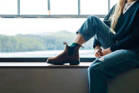 Buy #1911 Tobacco Suede Chelsea Boots | Blundstone Official