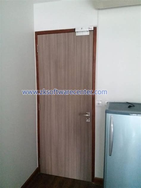 ติดตั้งเครื่องสแกนลายนิ้วมือสำหรับควบคุมประตู รุ่น Tf1700 จาก Zkteco