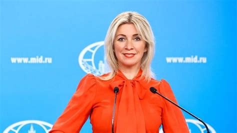 Захарова заявила о важности восстановления контактов России и США РИА