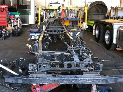 Chassis Aligning And Straightening City Panel Beaters Truck Repairs