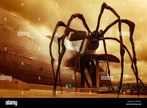 The Spider Sculpture Maman By Louise Bourgeois Guggenheim Museum Bilbao