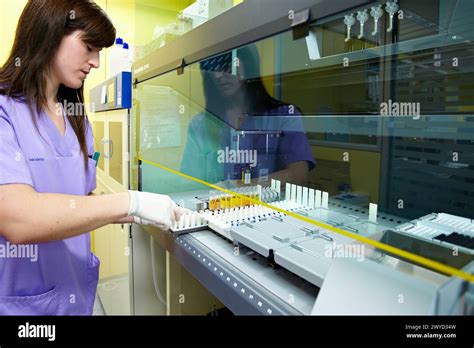 Sample Loading Tecan Automated Samples Handling Dna And Rna Biobank