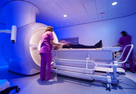 Trafna diagnoza dzięki nowoczesnemu sprzętowi CT i MR Uroda Moda
