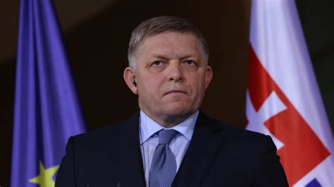Нападателят на Фицо симпатизант на паравоенна организация с изявени