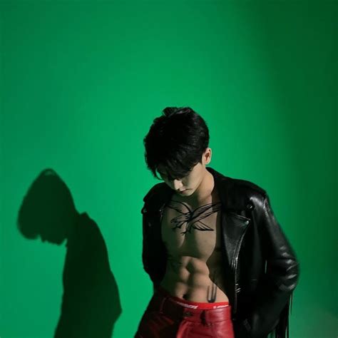 Hyuk Icon Love Me Like Omega Hot Korean Guys