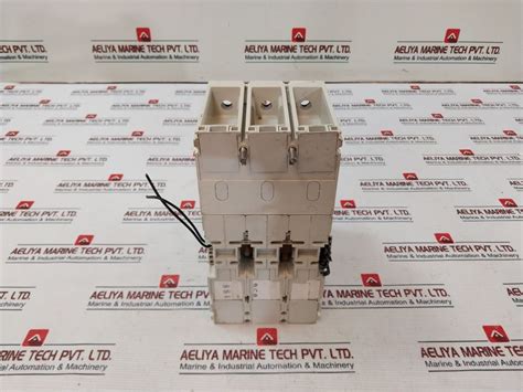 Abb T4L250 3 Pole Circuit Breaker – Aeliya Marine Tech