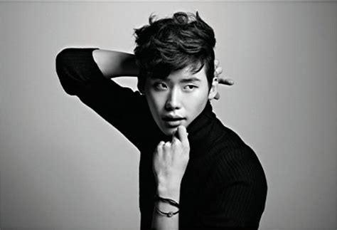 Lee Jong Suk0206 이종석 ️ Compartió Una Foto En Instagram ️ ️ Takip