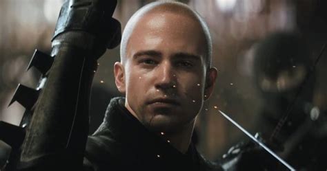 Batman Arkham Origins Tv Spot Shows Bruce Waynes Transformation
