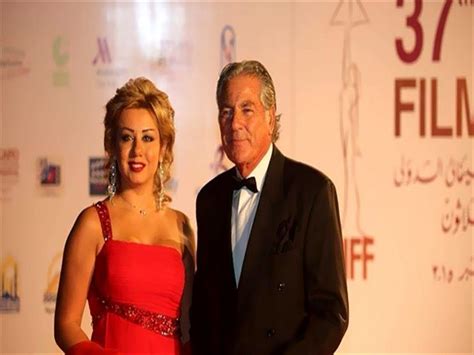 بالصور زوجة مصطفى فهمي تحتفل بعيد ميلاده في الساحل الشمالي مصراوى
