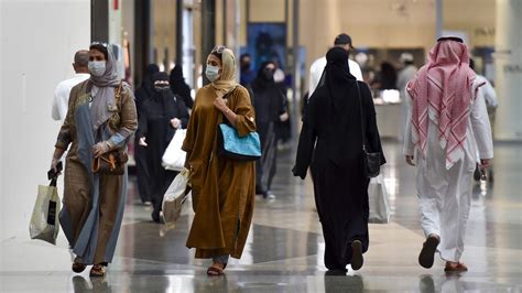 الصحة تسجيل حالة وفاة و3460 إصابة جديدة بـ كورونا وشفاء 843 حالة