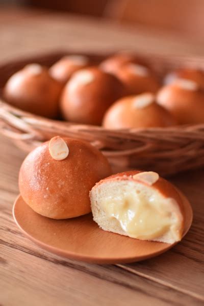 「乳卵不使用植物性カスタードを使ったヘルシークリームパン♪」aco お菓子・パンのレシピや作り方【cotta＊コッタ】