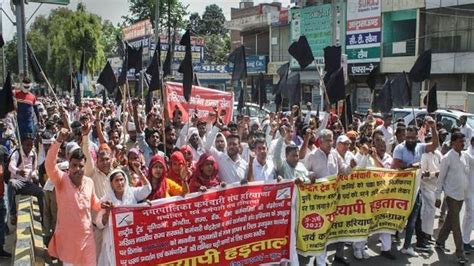 Maharashtra Govt Employees On Strike For Ops Amid Appeals From Cm Shinde