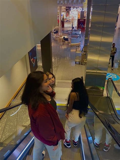 Teenage Dream Mall Selfie Outfit Pretty Scenes Outfits Kleding