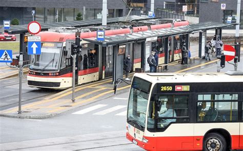 Nie będzie cięć linii autobusowych 115 i 199 w Gdańsku Miasto zmieniło