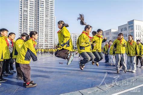 江苏南京：快乐大课间 人民图片网