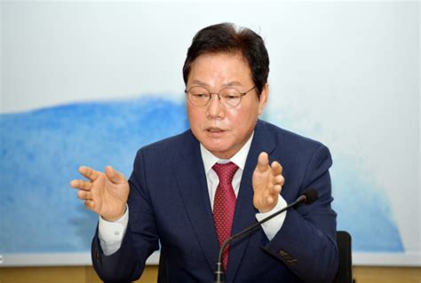 박완수 경남지사 민주당이 부울경 행정통합을 반대하는 것은 자기모순” 시사저널