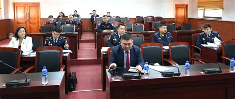 Баянгол ИТХ Б Сэмжидмаа Гэр бүл хүүхдийн эсрэг хүчирхийллийн асуудалд анхаарч ажиллах