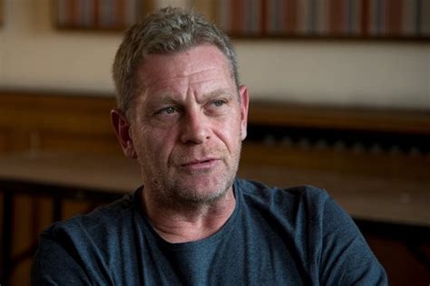 Фейсбук защити Юлиан Вергов Диана Димитрова с ново дело ще го съди за клевета Обзор