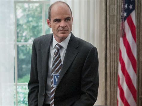 ‘house Of Cards Stars Say Show Cant Out Crazy Trump Cnn