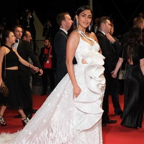 Cannes 2023 सपना चौधरी से ऐश्वर्या राय बच्चन तक इन एक्ट्रेस ने रेड