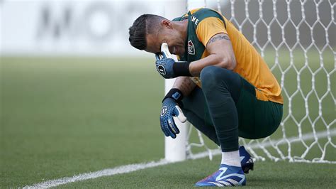 Fábio Reage à Demissão De Fernando Diniz No Fluminense E Manda Recado