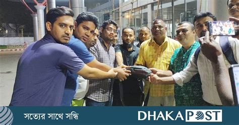 ব্যবসায়ীর হারিয়ে যাওয়া ৫ লাখ টাকা ফিরিয়ে দিলেন ছাত্রলীগ নেতা