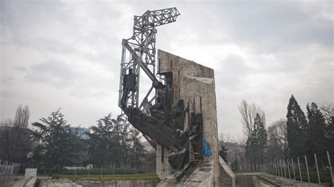За Войнишкия паметник НДК и българската история