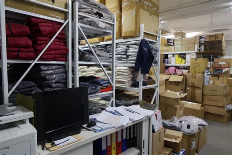 香港海關打擊網上售賣冒牌物品（附圖）