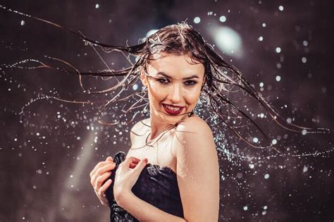 Premium Photo Sexy Wet Brunette Girl Wears Black