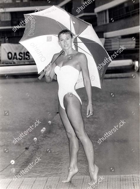 Sharron Daviess Feet