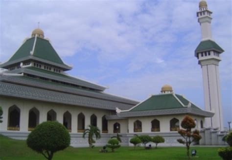 Hari Ini Dalam Sejarah Seri Paduka Rasmi Masjid Negeri Al Azim