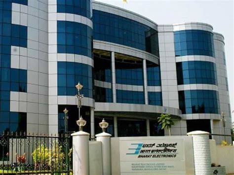 Bhel Titagarh Rail Consortium Bags Contract For Vande Bharat Trains